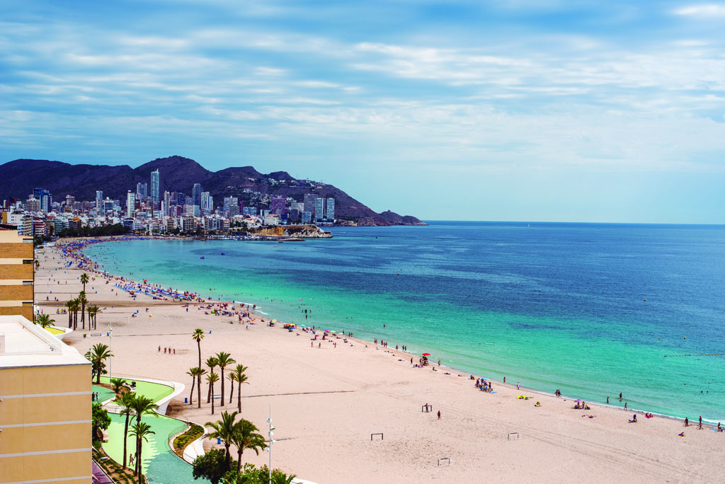 GUIA PARA BENIDORM - Destination Lab
